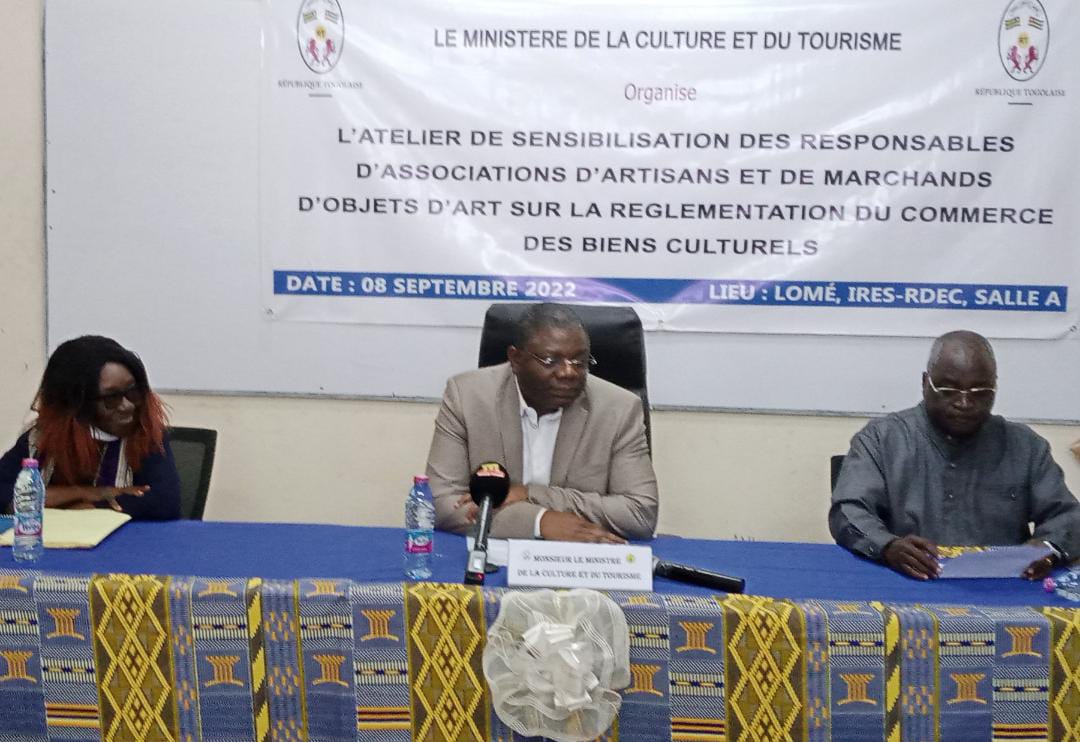 Sensibilisation des responsables des Associations d'artisans et de marchands d'objets d'art sur ...